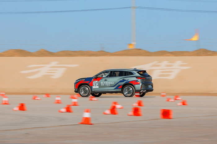 全新一代凌云摘得CCPC极限站中型SUV组桂冠_搜狐汽车_搜狐网