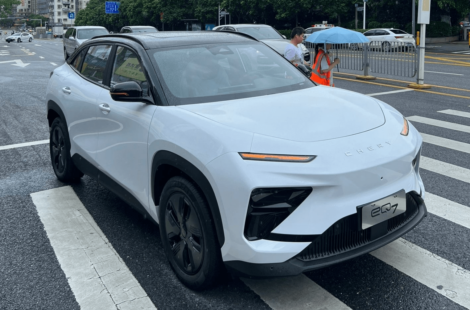 或10.99万起？奇瑞eQ7配置曝光，配女王副驾，深蓝S7不香了？_搜狐汽车_搜狐网