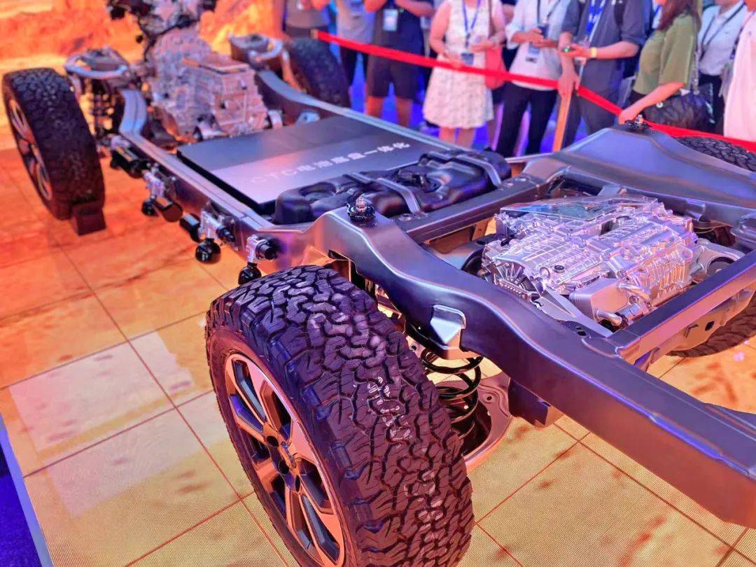 方程豹品牌核心专属技术DMO超级混动越野平台携“583”硬派家族正式官宣_搜狐汽车_搜狐网
