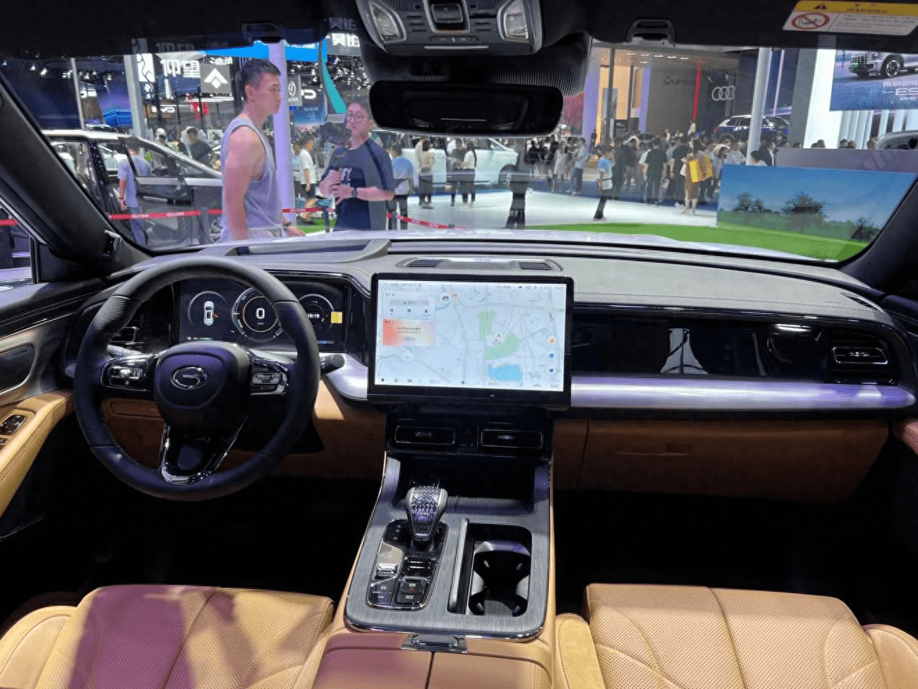 传祺ES9正式亮相！2.0T+插混，双外观或成同级别黑马？_搜狐汽车_搜狐网