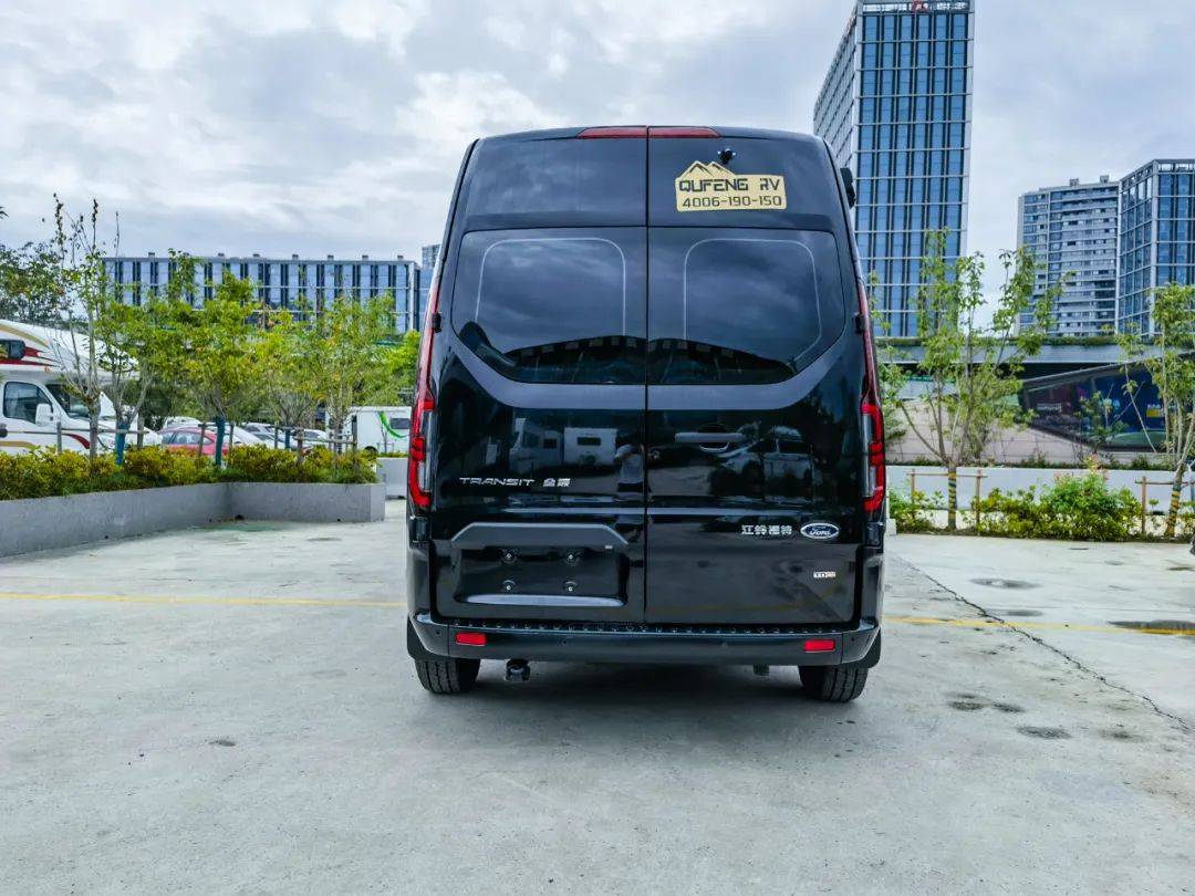 福特V362小房车，外观小巧内饰奢华 都市通勤旅居皆可，趣蜂B680_搜狐汽车_搜狐网