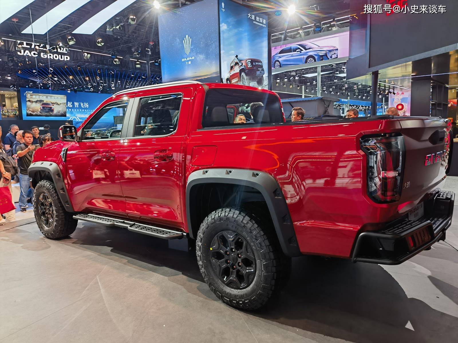 全新国产版“猛禽”预售17.28万！外观硬朗，搭载2.3T+8AT+差速锁_搜狐汽车_搜狐网