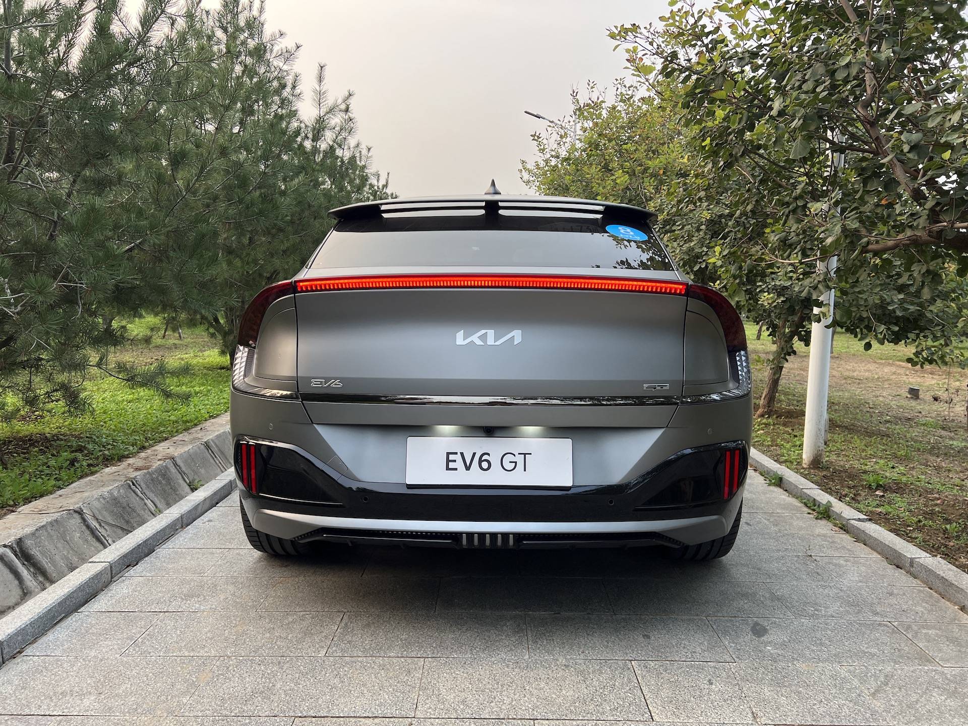 基于E-GMP平台打造 起亚EV6北京区域上市 售价28.28万元起_搜狐汽车_搜狐网