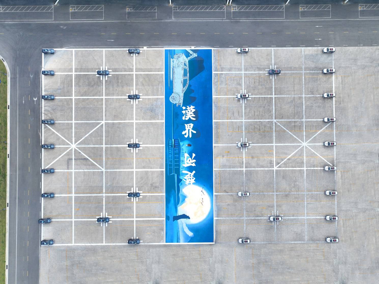 15.77万元和16.87万元，吉利星越L 8AT加新上市_搜狐汽车_搜狐网