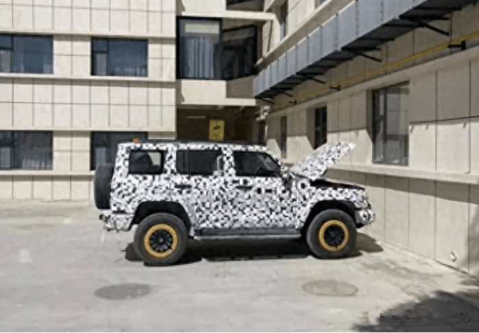 坦克300 3.0T车型谍照曝光！双涡轮增压V6发动机+48V轻混9AT_搜狐汽车_搜狐网