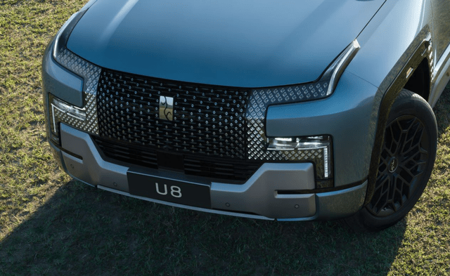 仰望U8豪华版：上市价格109.8万元，安全与动力全拉满_搜狐汽车_搜狐网