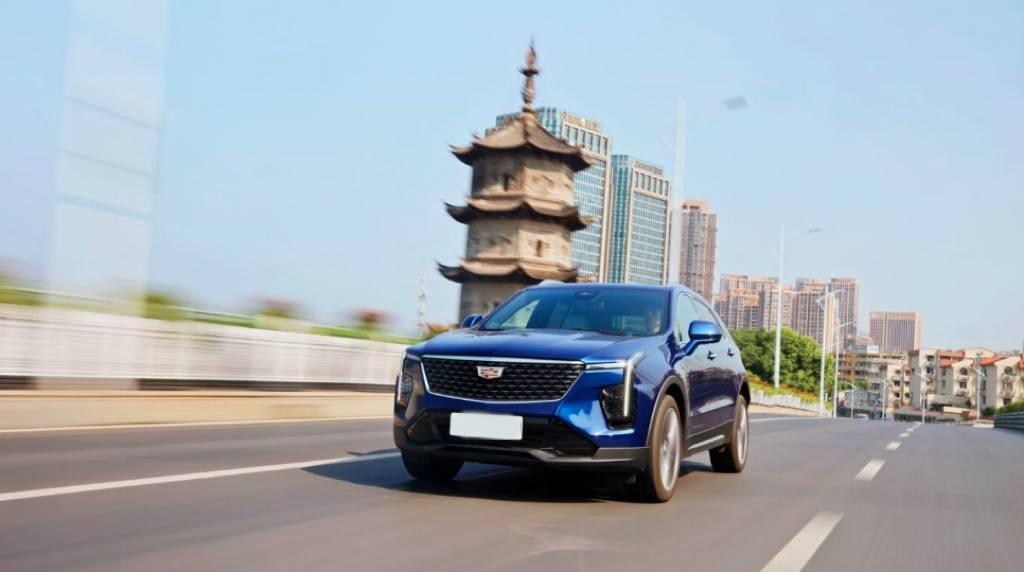 25万豪华紧凑型SUV，宝马X1和凯迪拉克全新XT4你选谁？_搜狐汽车_搜狐网