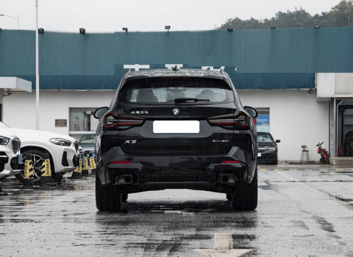 空间不如GLC大，配2.0T+8AT，月销量一万多台，40岁开它也算成功_搜狐汽车_搜狐网