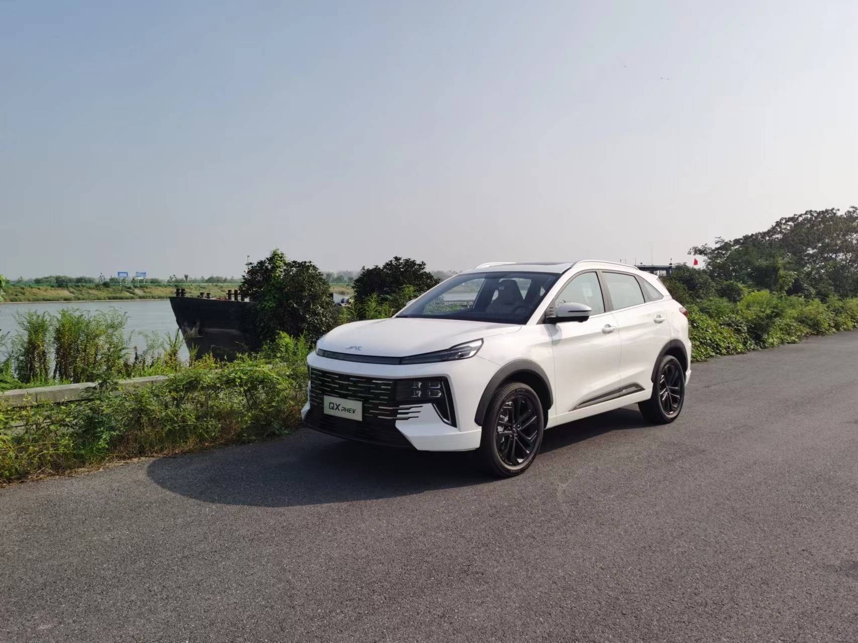 搭载比亚迪DM-i混动系统，为什么说江淮QX PHEV能混的更好？_搜狐汽车_搜狐网