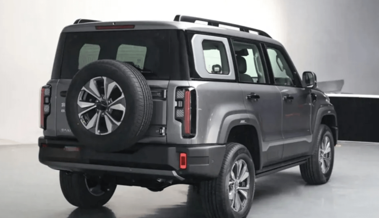 国产“牧马人”北京BJ40，10月17日开启预售，越野能力更为突出！_搜狐汽车_搜狐网