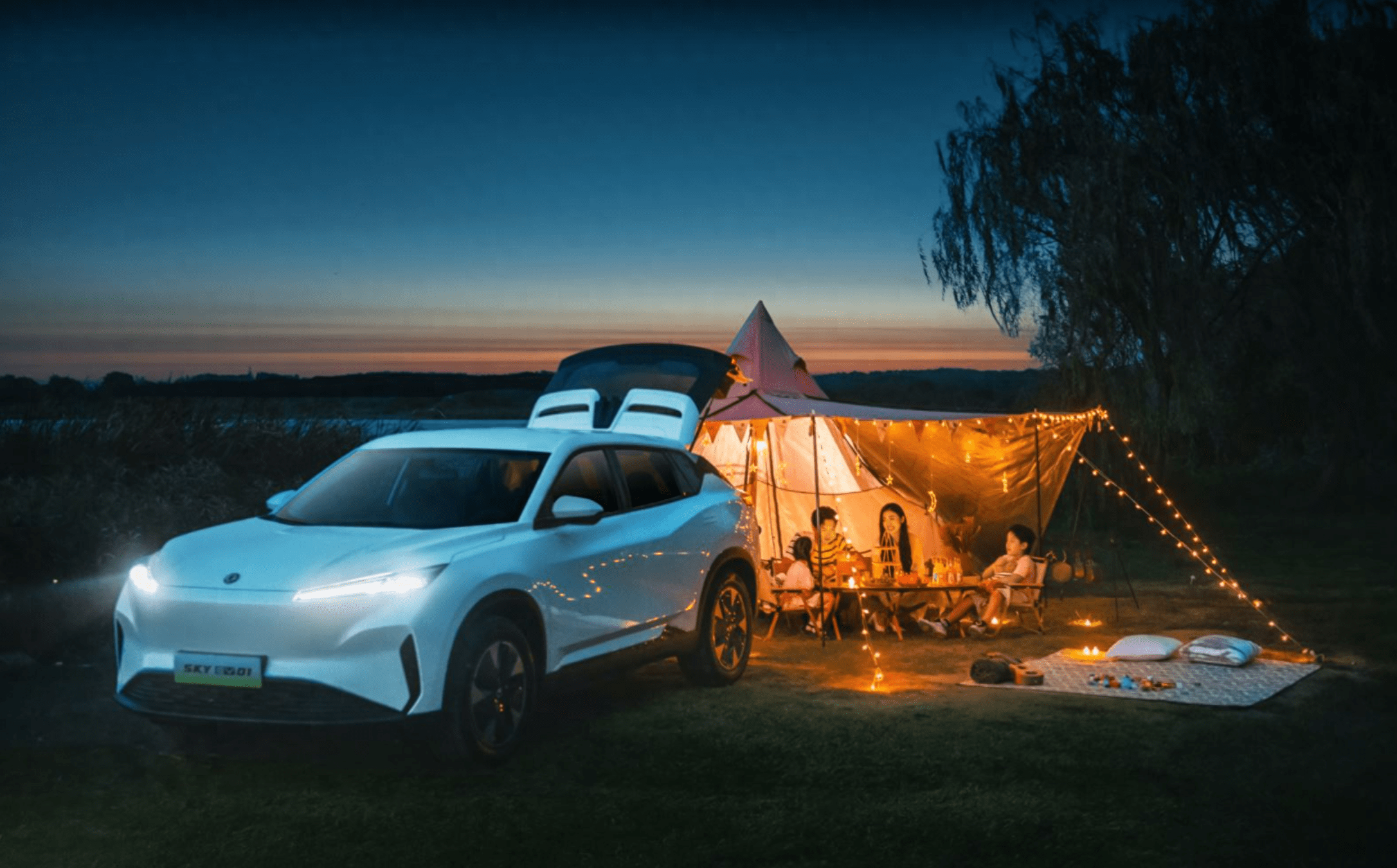 “一起出个风头”东风风神超电SUV SKY EV01_搜狐汽车_搜狐网