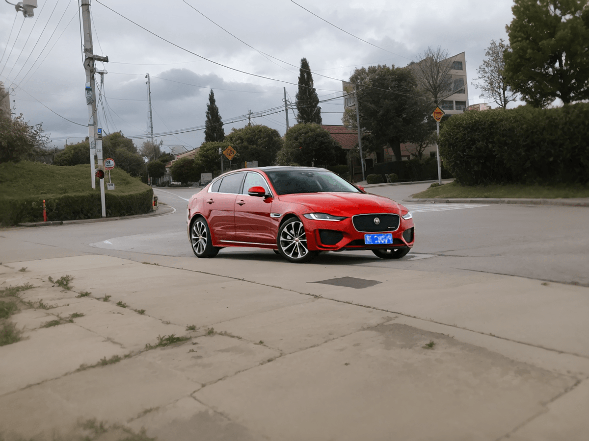 “捷豹XEL”和奥迪A4L对比如何？谁更适合年轻人开_搜狐汽车_搜狐网