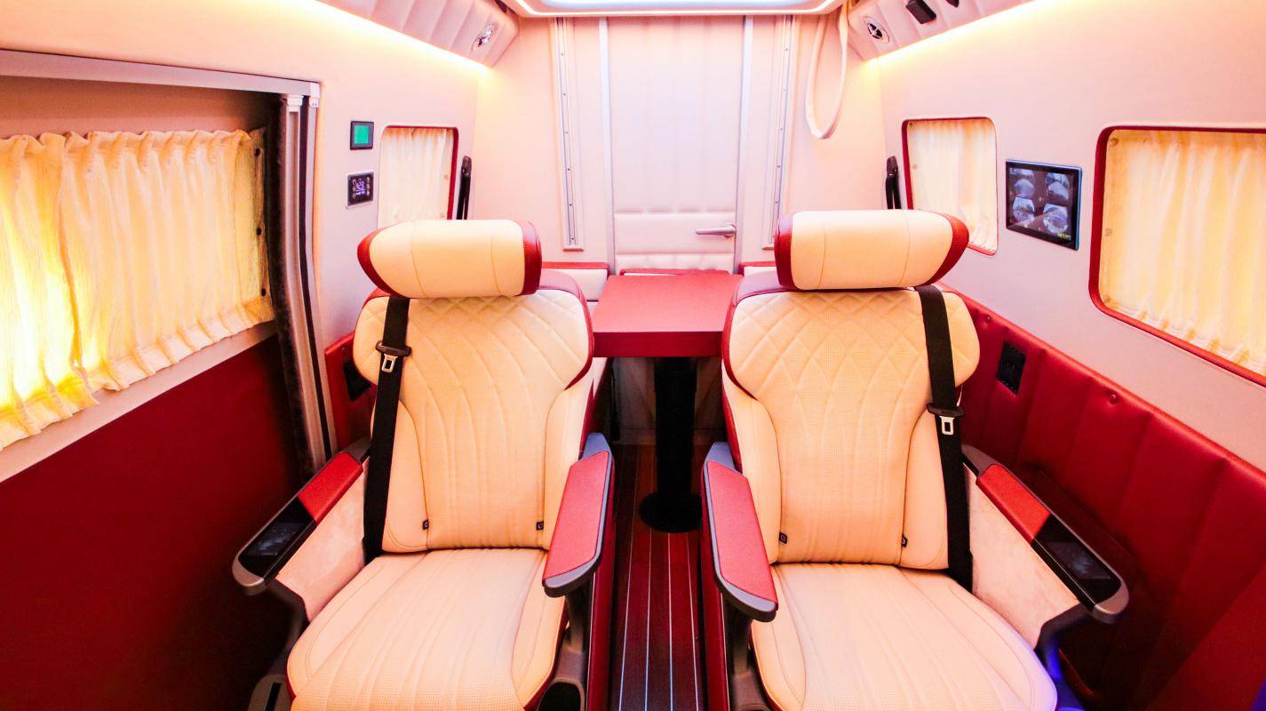 23款福特V362商旅小房车,中轴中顶航空椅+吊床+后置厨卫,趣蜂B680_搜狐汽车_搜狐网