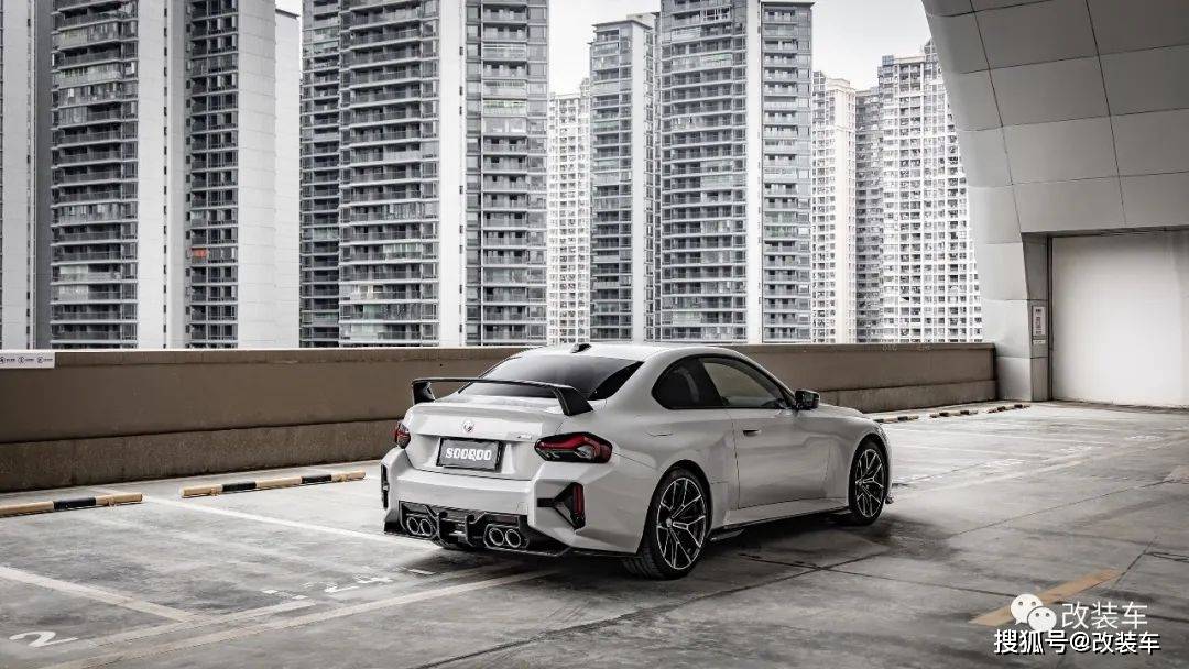 都说宝马M2 G87的颜值不够？那就换个外观套件来拯救吧_搜狐汽车_搜狐网