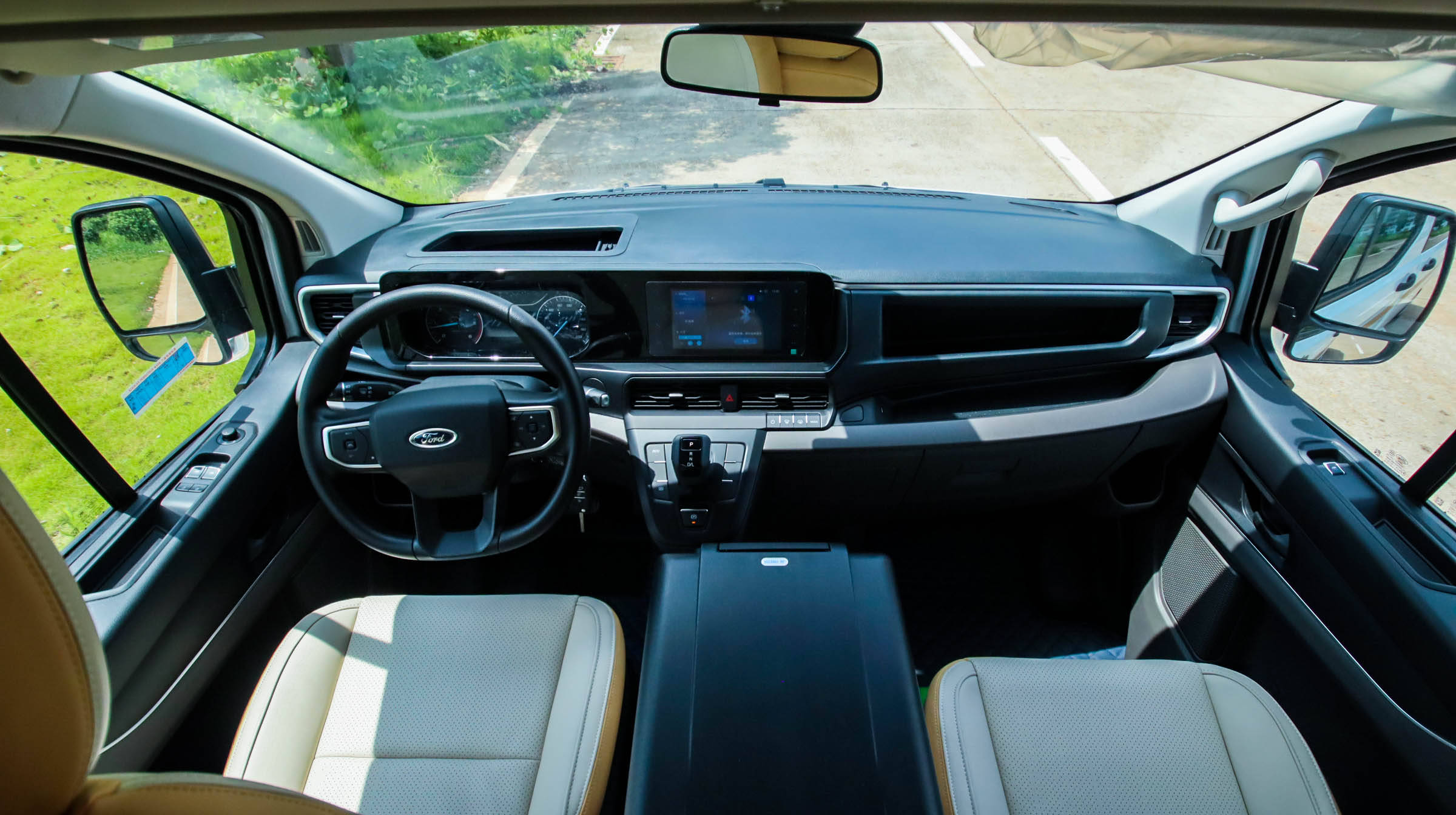 南昌福特V362小房车，经典白都市通勤旅居，趣蜂B610_搜狐汽车_搜狐网