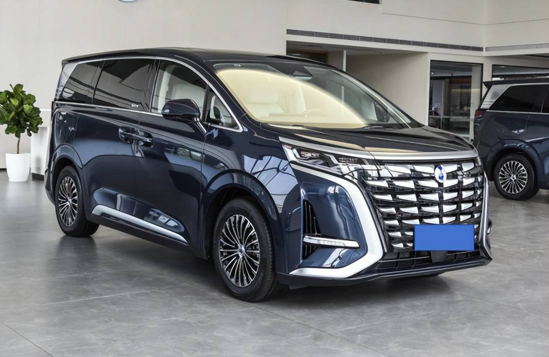 插混版中大型MPV哪家强？传祺E9 PHEV对比腾势D9 DM-i_搜狐汽车_搜狐网