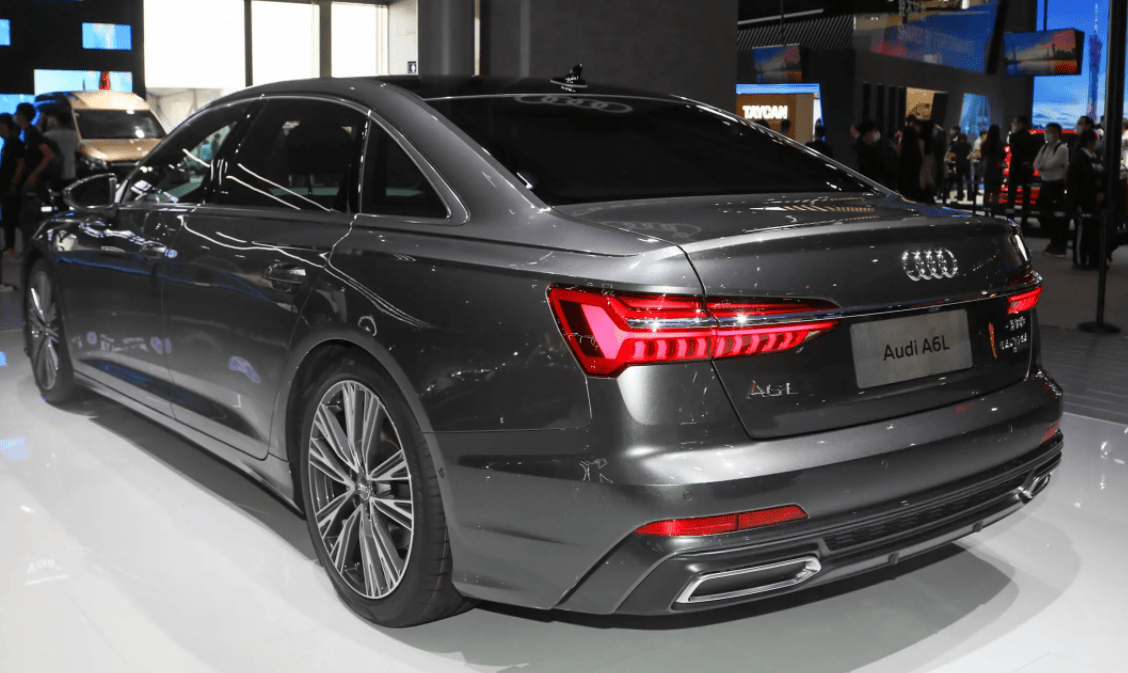 阿维塔12能否成为新一代豪华智能座驾？奥迪A6L表示压力山大_搜狐汽车_搜狐网