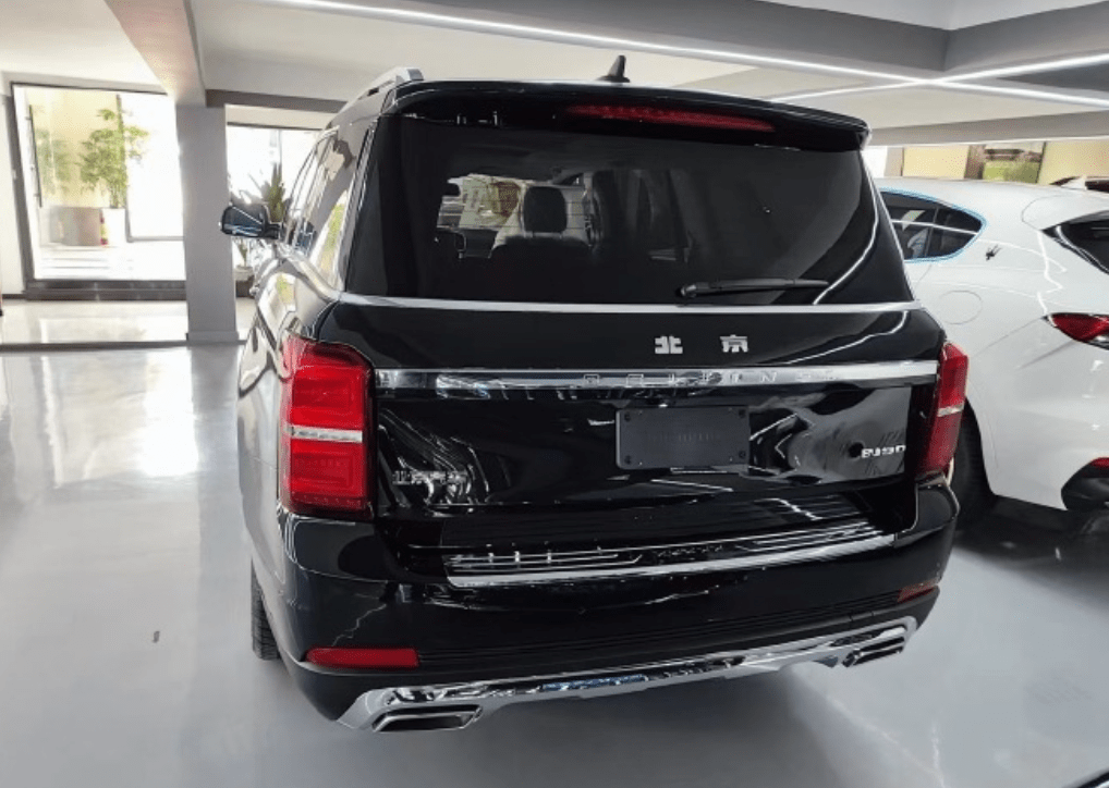 中国造一辆GLS！3.0T/4.0T+2把锁+空悬，越野超牧马人，仅28万_搜狐汽车_搜狐网