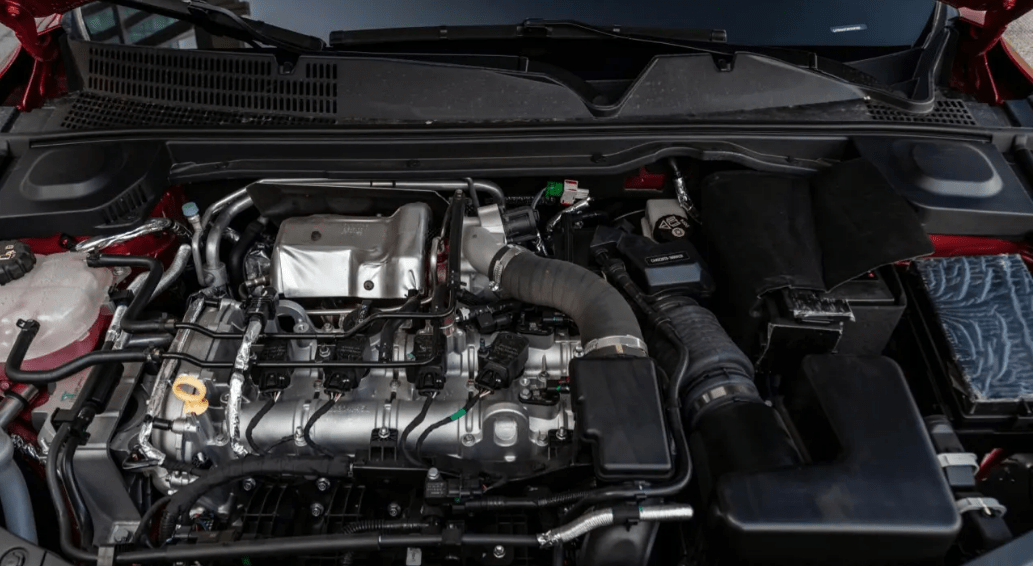 外观惊艳，动力充沛！2.0T奔腾B70的家轿“芯”动力_搜狐汽车_搜狐网