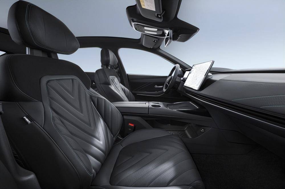 20万级纯电真顶流之争：深度对比深蓝SL03与比亚迪海豹_搜狐汽车_搜狐网