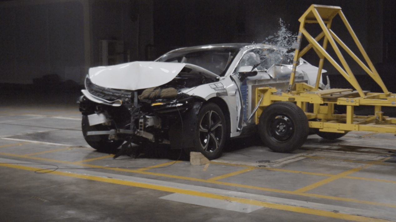 世界级抗“碰撞”硬实力，星纪元ES致力打造五星安全标准！_搜狐汽车_搜狐网