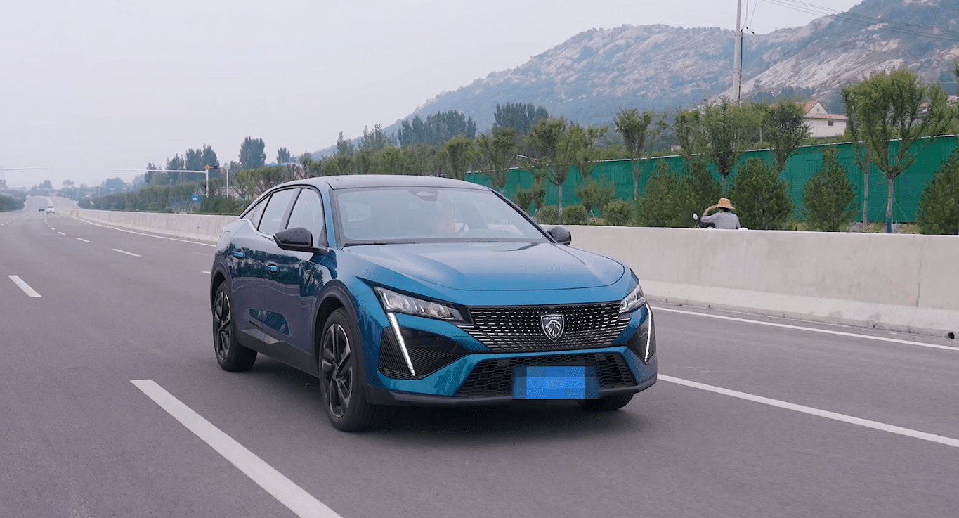 【标致408X长测33】什么是运动？开过标致408X之后，你就知道了！_搜狐汽车_搜狐网