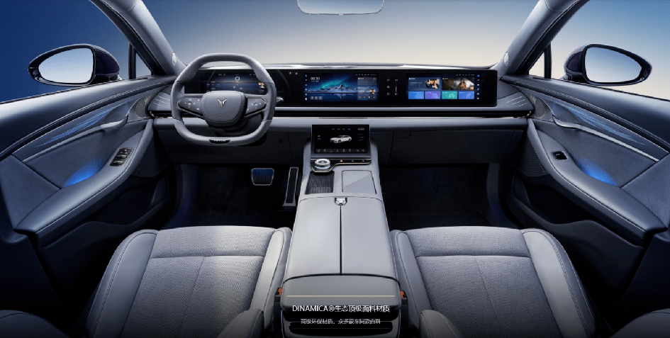 岚图追光PHEV：“BBA”你们好 饭碗拿来我砸一下_搜狐汽车_搜狐网