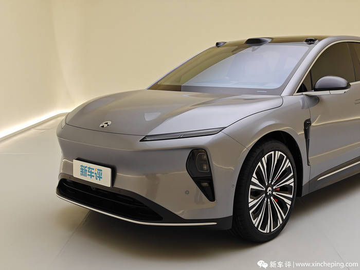 线控底盘+全自动悬架+5C电池包！蔚来ET9预售价80万_搜狐汽车_搜狐网