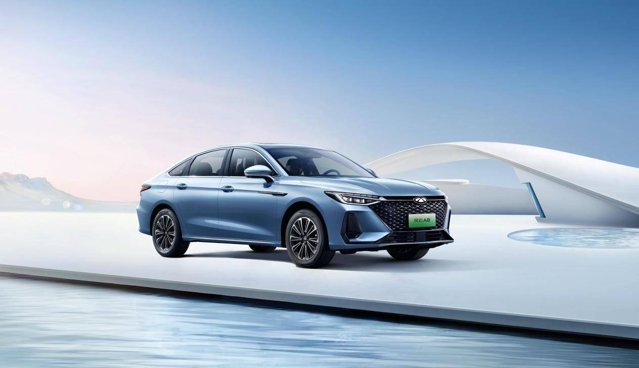 综合续航超1400km，奇瑞风云A8 127长续航版预售价13万元起_搜狐汽车_搜狐网