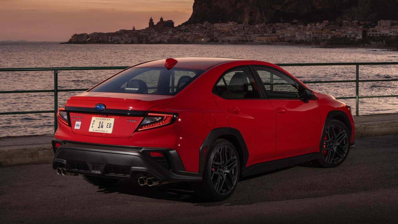斯巴鲁WRX TR海外上市 搭2.4T发动机+手动变速箱_搜狐汽车_搜狐网