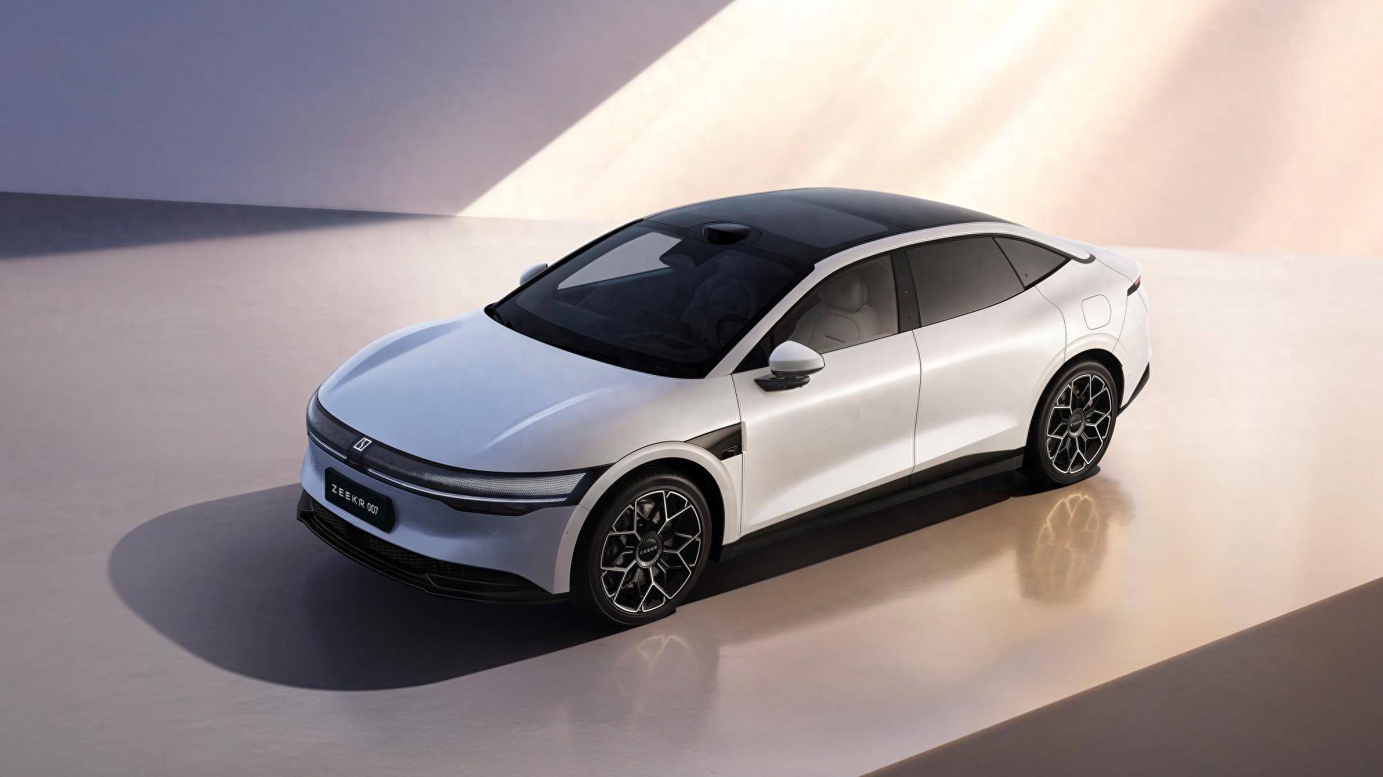 豪华纯电轿车极氪007正式上市，800V超充加持仅售20.99万起_搜狐汽车_搜狐网