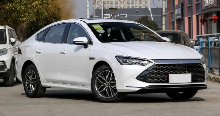 秦PLUS DM-i、深蓝SL03恐被抛弃，家轿新秀吉利银河L6称王_搜狐汽车_搜狐网