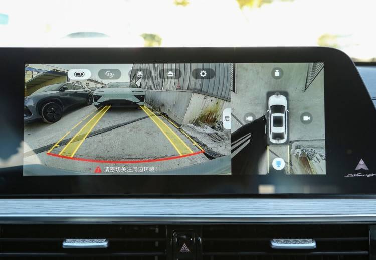 搭载1.5T插混/综合续航超1400km 奇瑞风云A8售11.99万元起_搜狐汽车_搜狐网