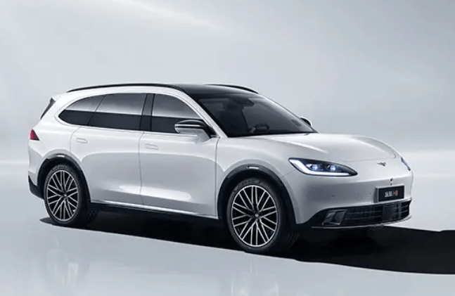 超越同级！远航H8搭载最强动力，重新定义豪华电动体验！_搜狐汽车_搜狐网