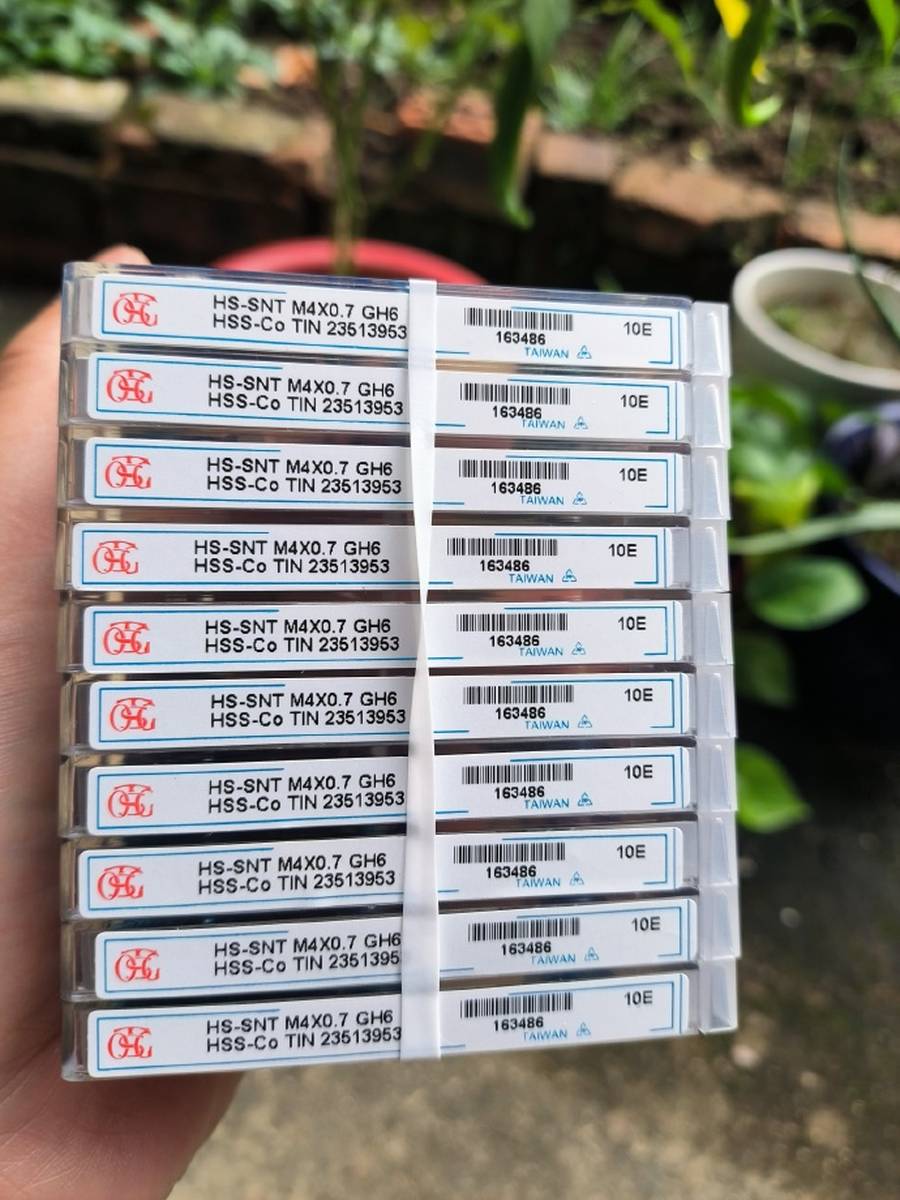 Tosg台湾大宝螺帽丝锥M4*0.7 GH6