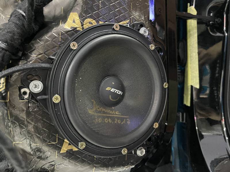 心动之声 红旗H9汽车音响改装德国伊顿rsr160三分频套装_搜狐汽车_搜狐网