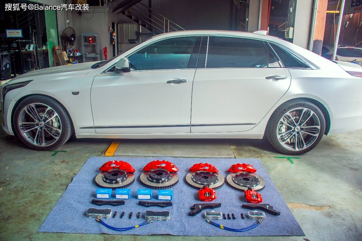 实拍：凯迪拉克CT6高配改alcon RC6＋RC4，全国首台装车案例来了_搜狐汽车_搜狐网