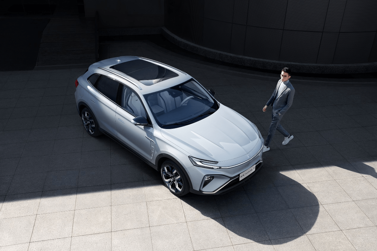 ER6、MARVEL R联袂出征，飞凡汽车双星闪耀郑州车展_搜狐汽车_搜狐网