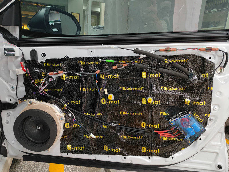 逐步向音乐发烧程度迈进！怀化丰田凯美瑞升级诗芬尼S65三分频，歌航GDT68 DSP_搜狐汽车_搜狐网