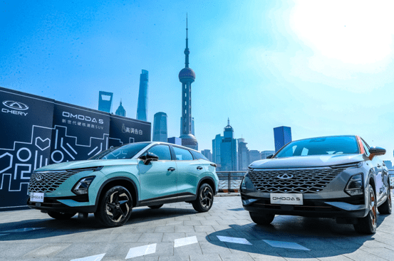 这个情人节，OMODA 5的高调告白让全宇宙都听到！_搜狐汽车_搜狐网