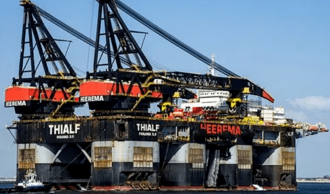 世界第二大SSCV将进行平台拆除工作_Kinsale_Energy_Thialf