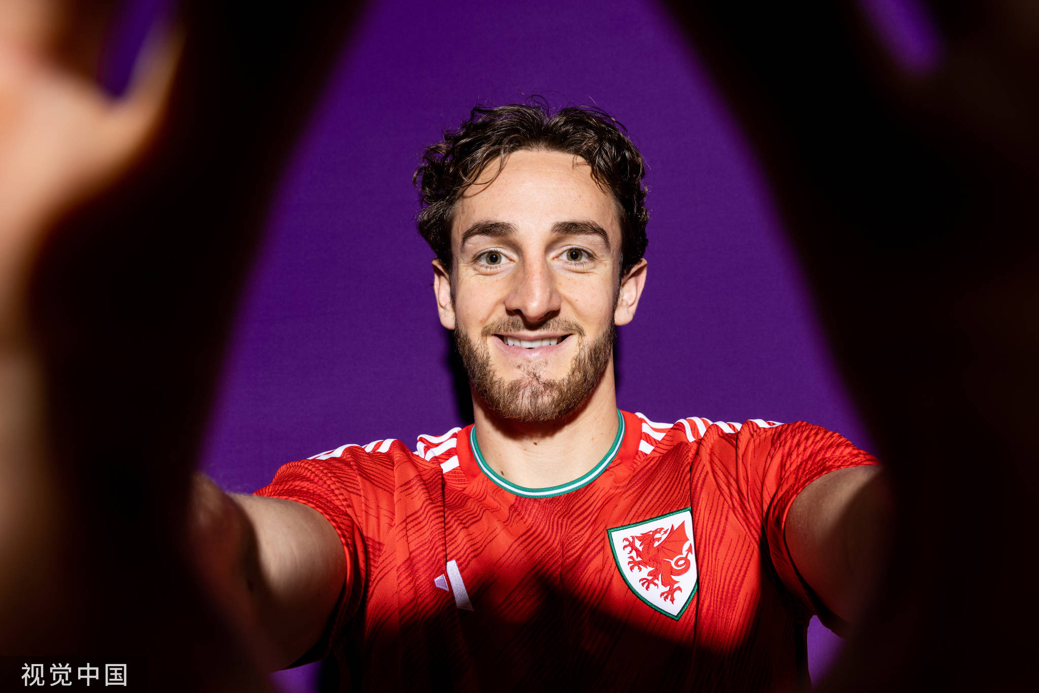 高清图：2022卡塔尔世界杯 威尔士拍摄官方写真-搜狐大视野-搜狐新闻
