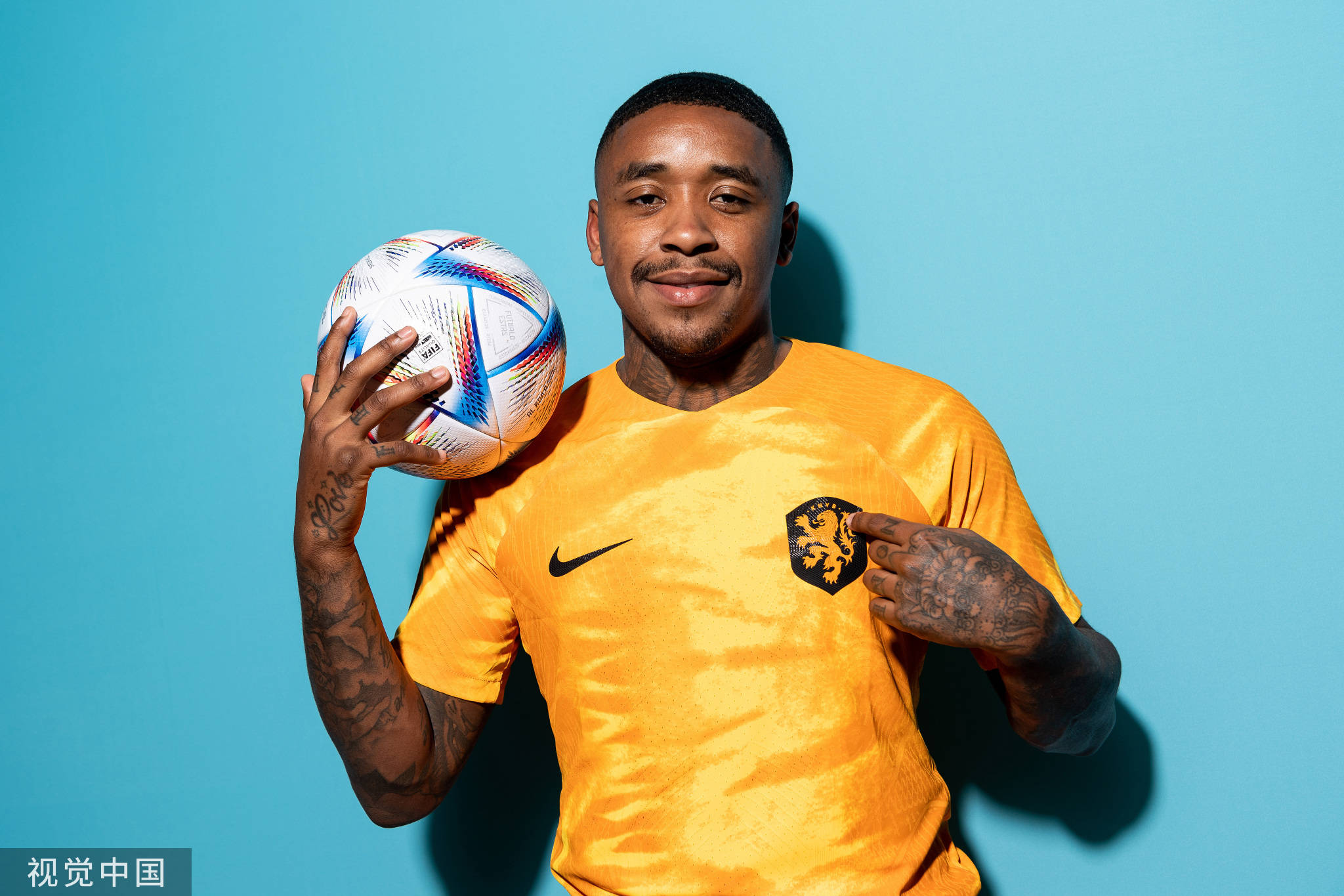 高清图：2022卡塔尔世界杯 荷兰队拍摄官方写真集-搜狐大视野-搜狐新闻