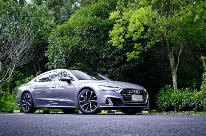 都是德系豪华座驾，奥迪A7L与宝马5系选谁？_搜狐汽车_搜狐网