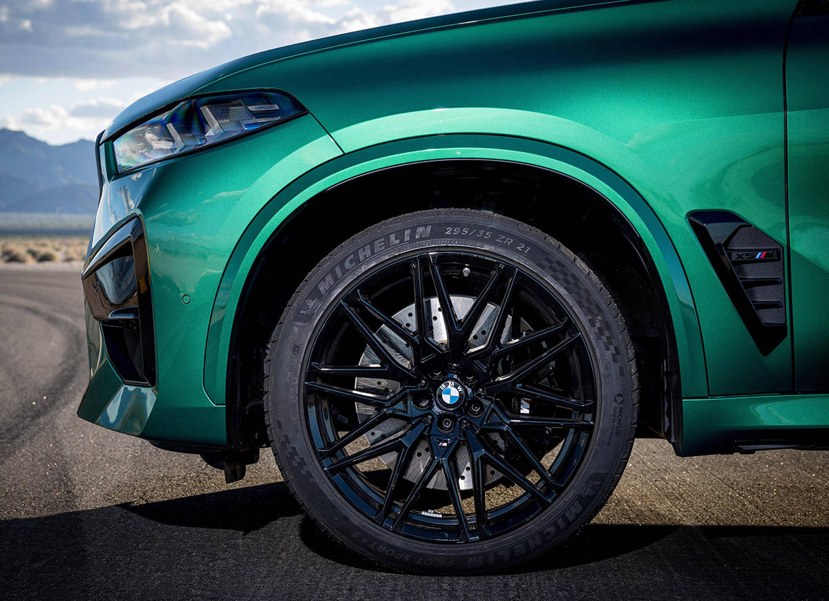 首次采用48V轻混 中期改款宝马X5 M/X6 M官图发布_搜狐汽车_搜狐网