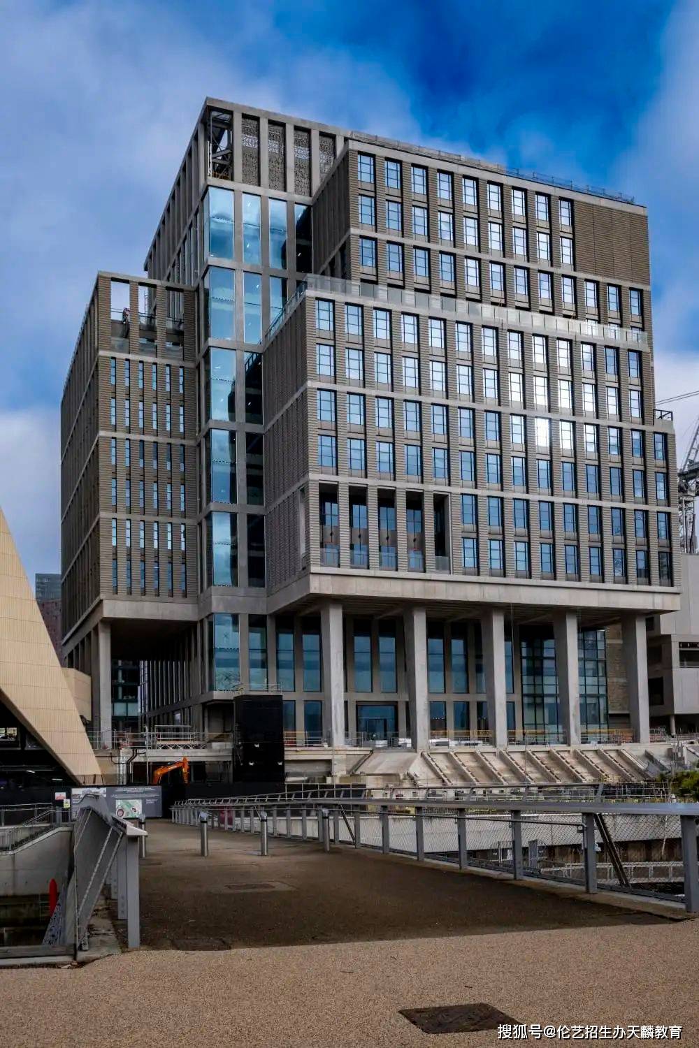 带你走进伦敦时尚学院新校区!-搜狐大视野-搜狐新闻