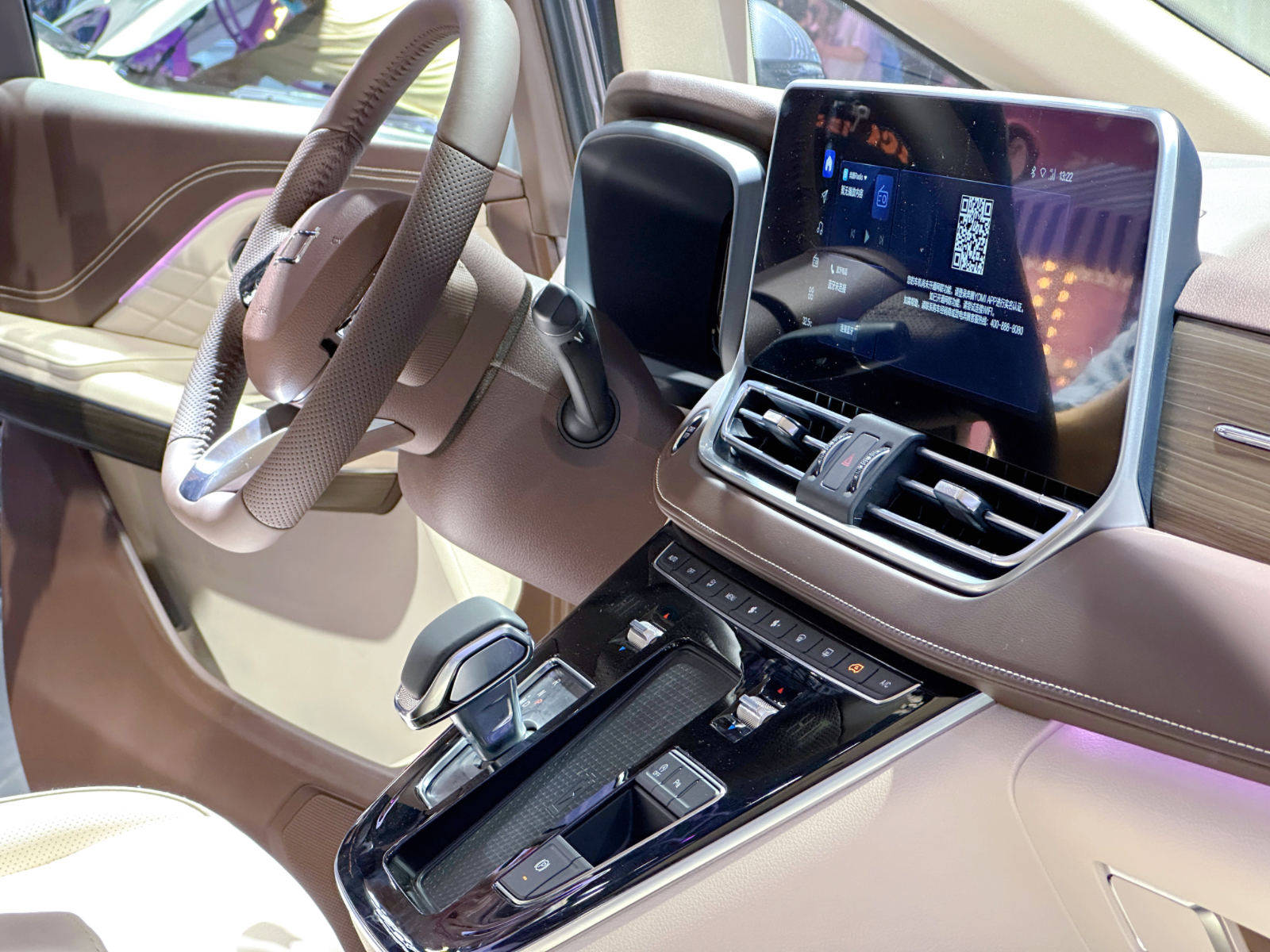 一汽奔腾MPV车型M9价格发布：22.98-24.98万_搜狐汽车_搜狐网