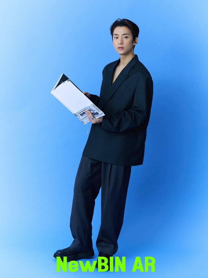 忧郁美男子！韩国男团B1A4成员孔璨杂志写真曝光-搜狐大视野-搜狐新闻