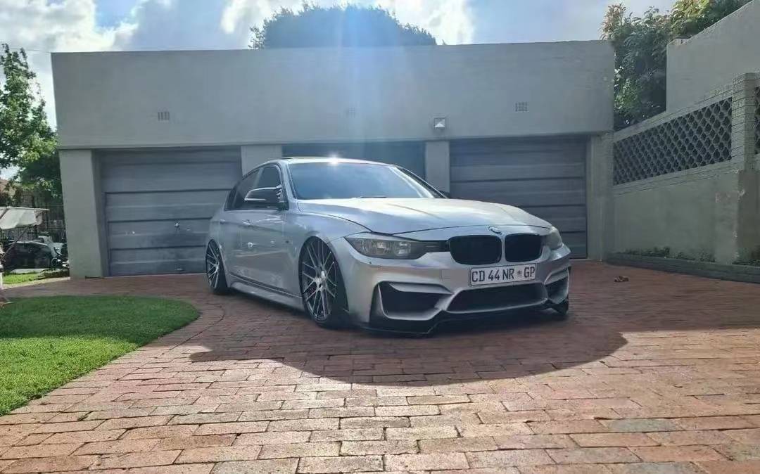 宝马3系F30改装AIRBFT气动避震低趴姿态案例分享_搜狐汽车_搜狐网