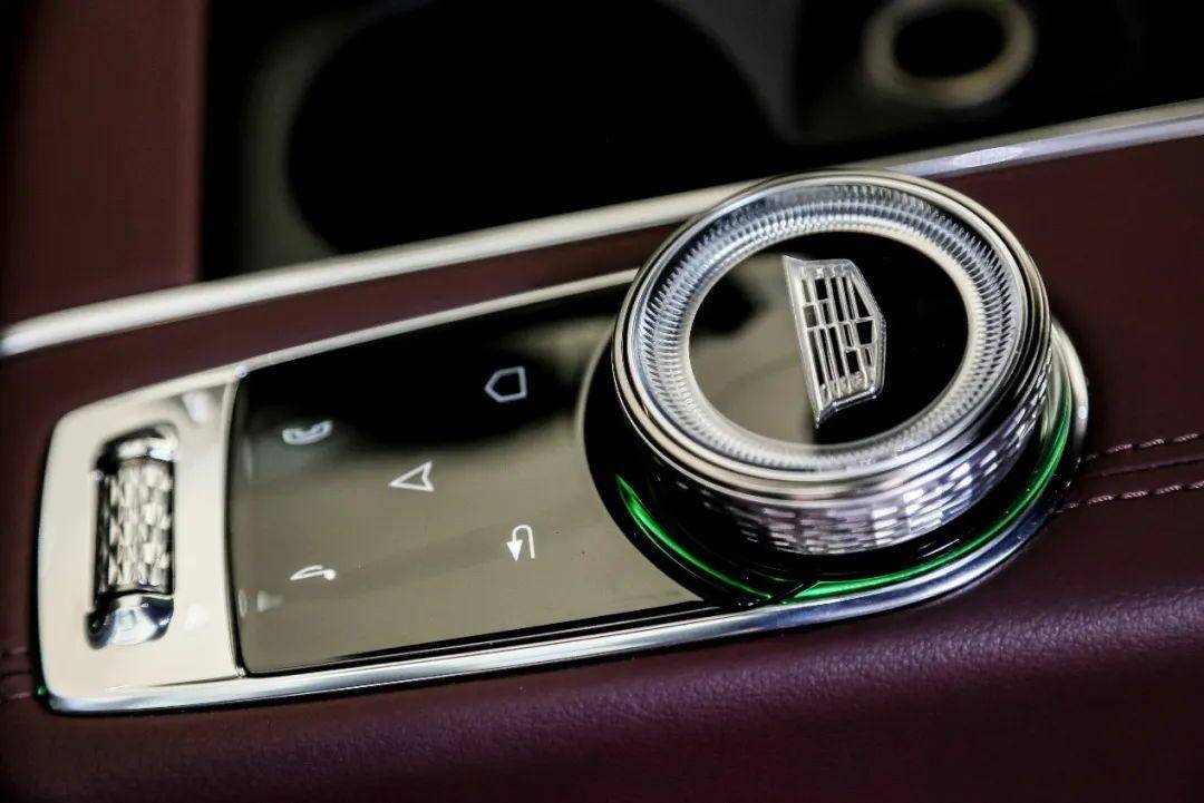 智舱985驾控211，在游艇式座舱里体验凯迪拉克全新CT6的学霸实力_搜狐汽车_搜狐网